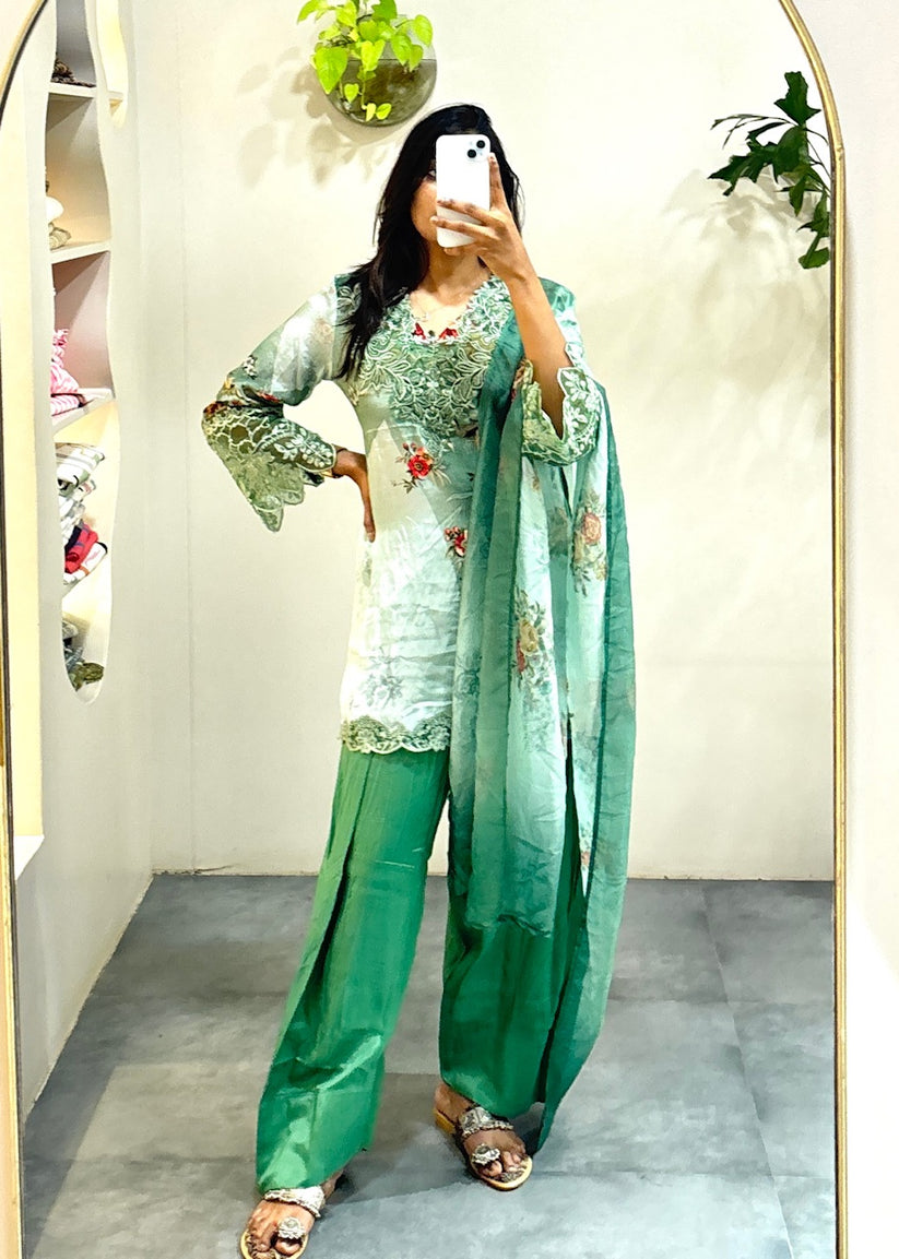 Cutwork Suit Set – Gammaa Clothing
